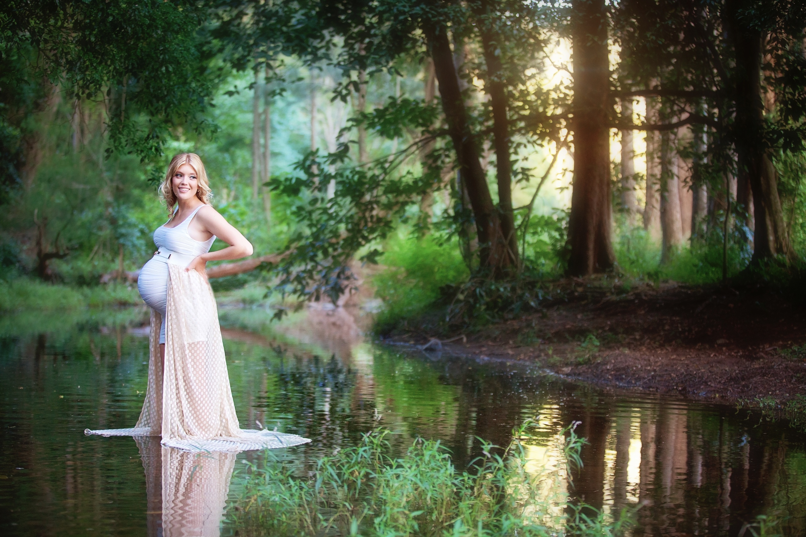 Rainforest Family Photography | Natural Outdoor Portraits