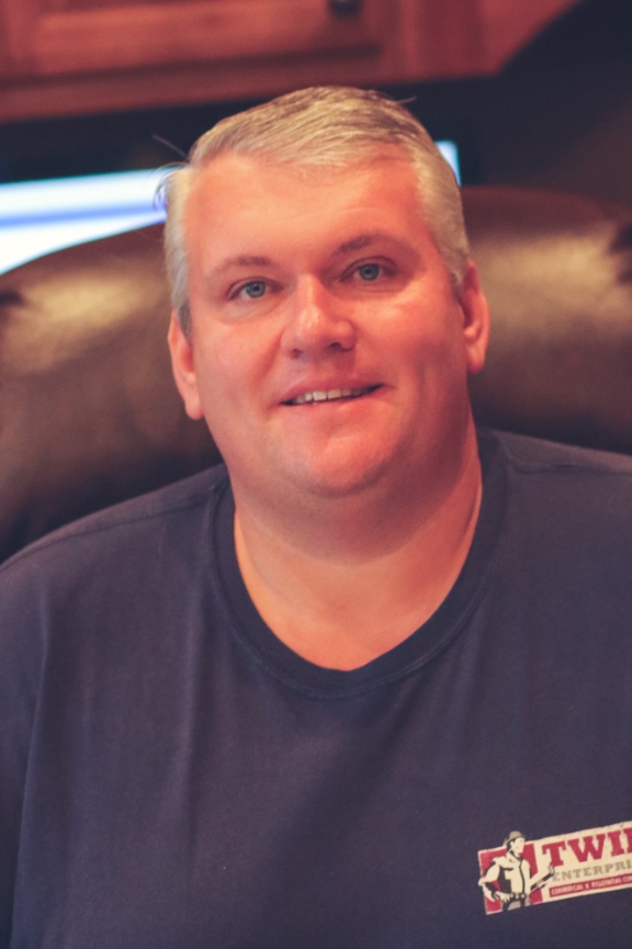 Our Team - Twin Enterprises Inc