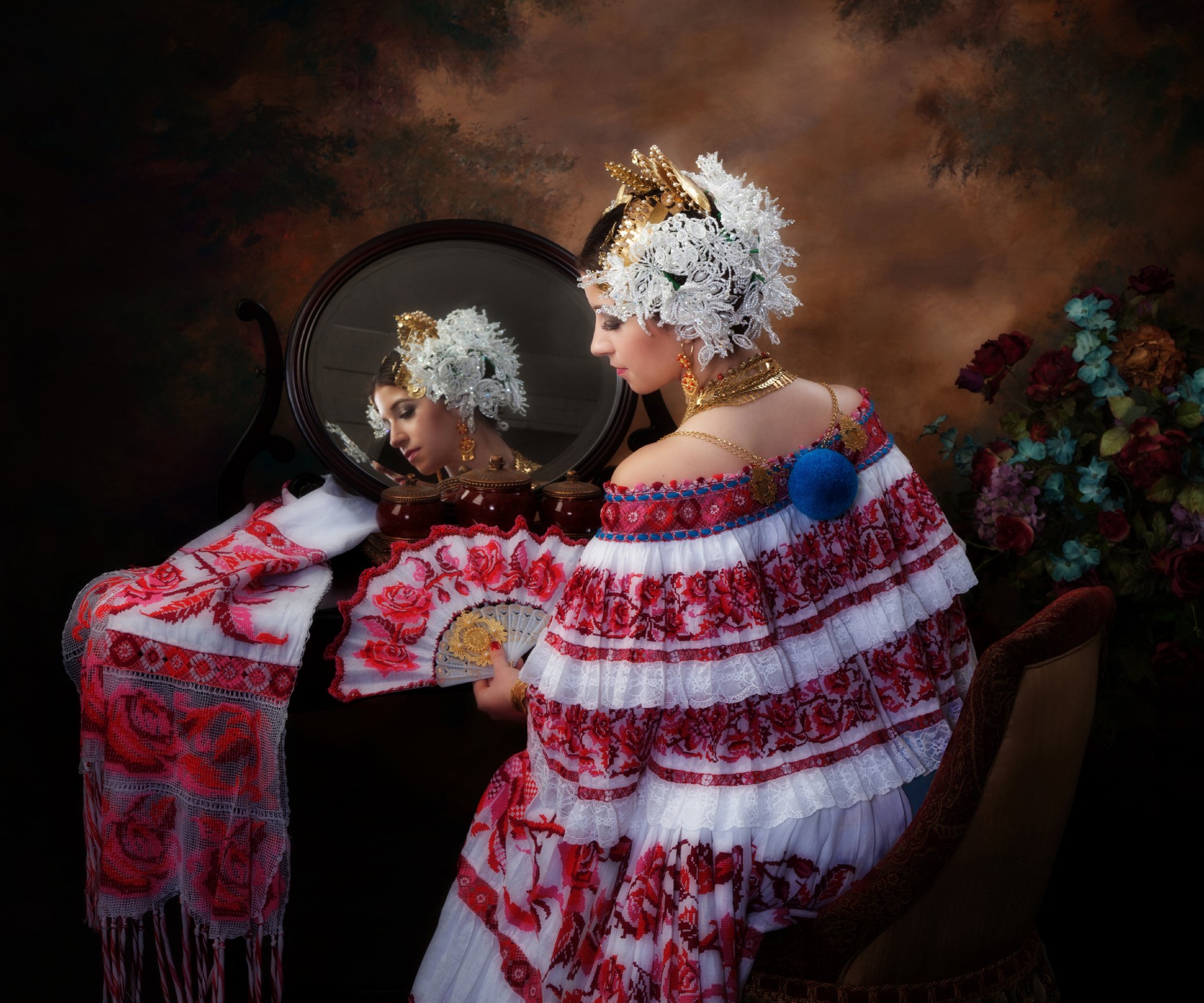 WOMEN - Renaissance Gallery