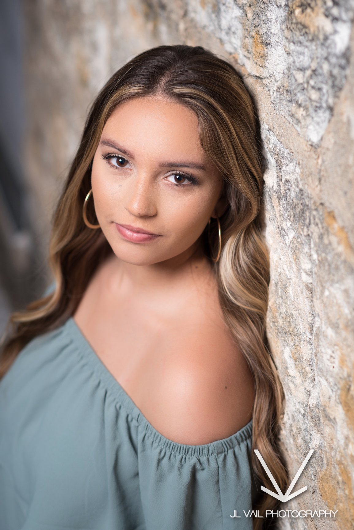 Malea Morales {Senior Session} - Vail's Photography