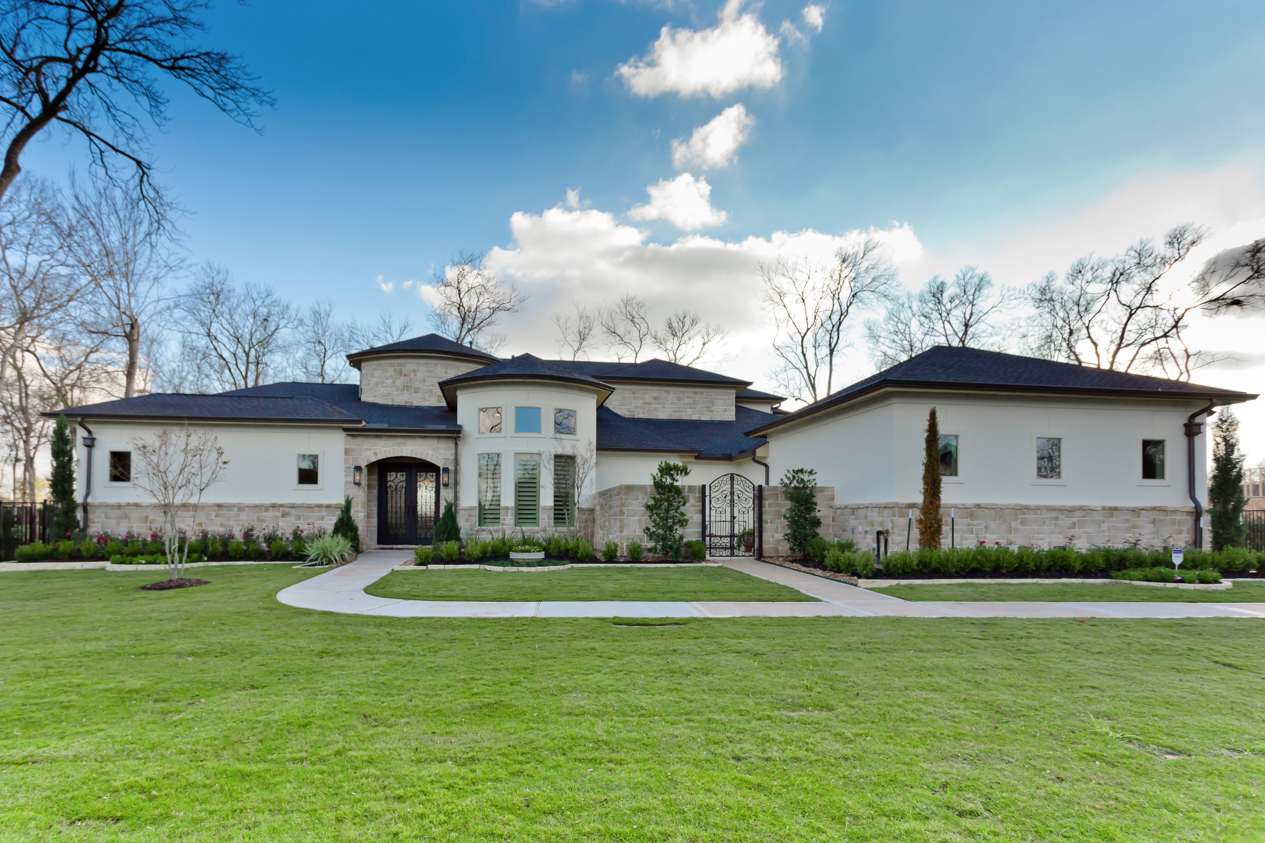 CUSTOM HOMES - Brickhouse Construction, LLC