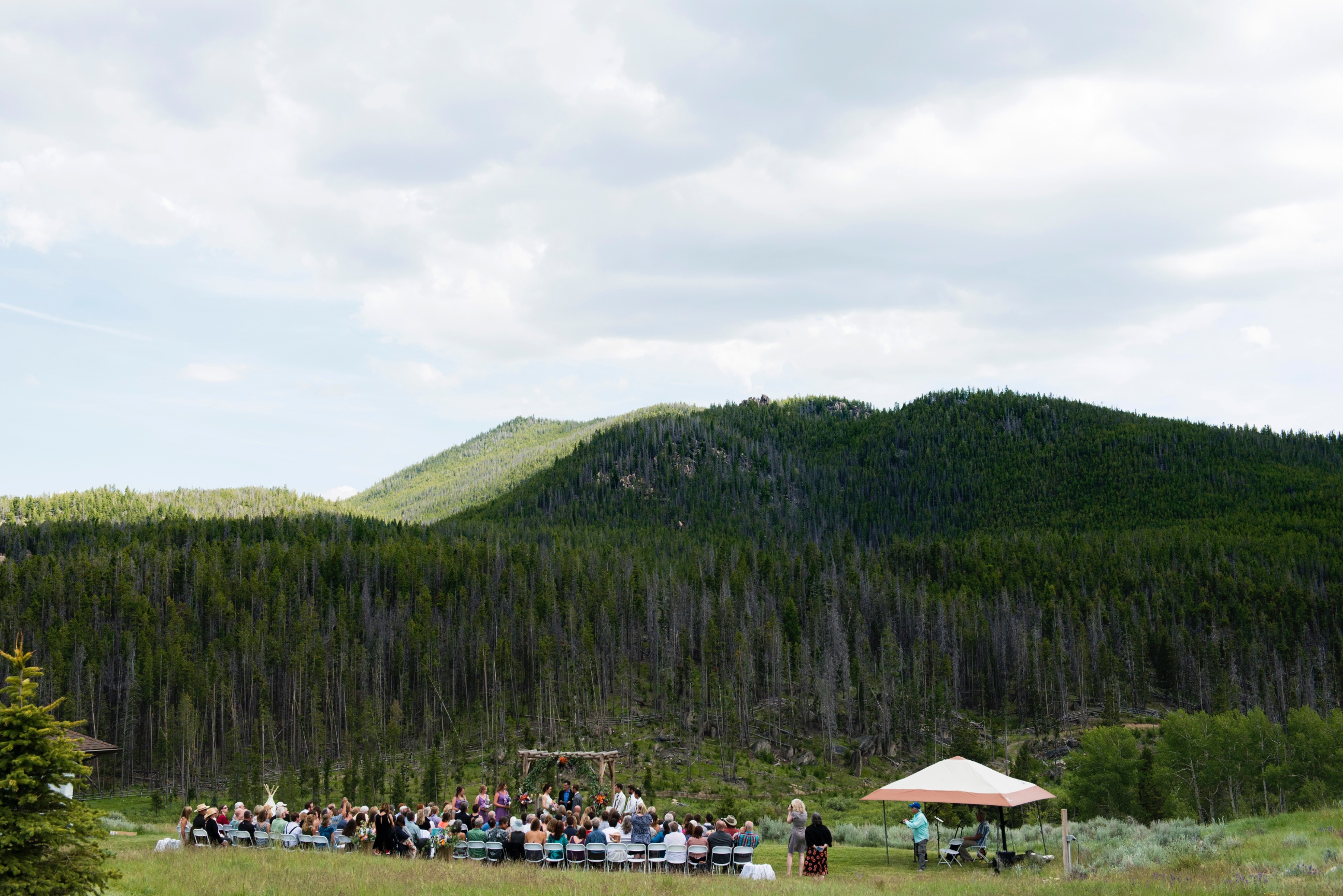 Kate and Matt's Wedding at Homestake Lodge - Jessie Moore Photography ...