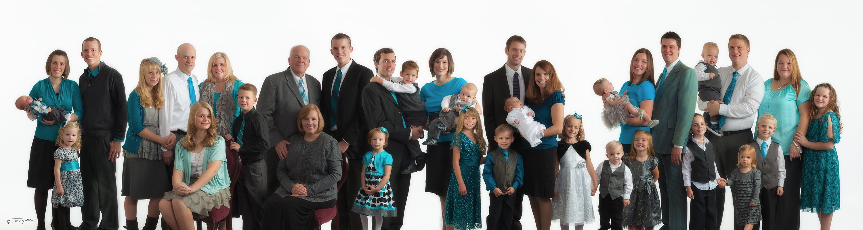 Panoramic Families - Ted York Photography