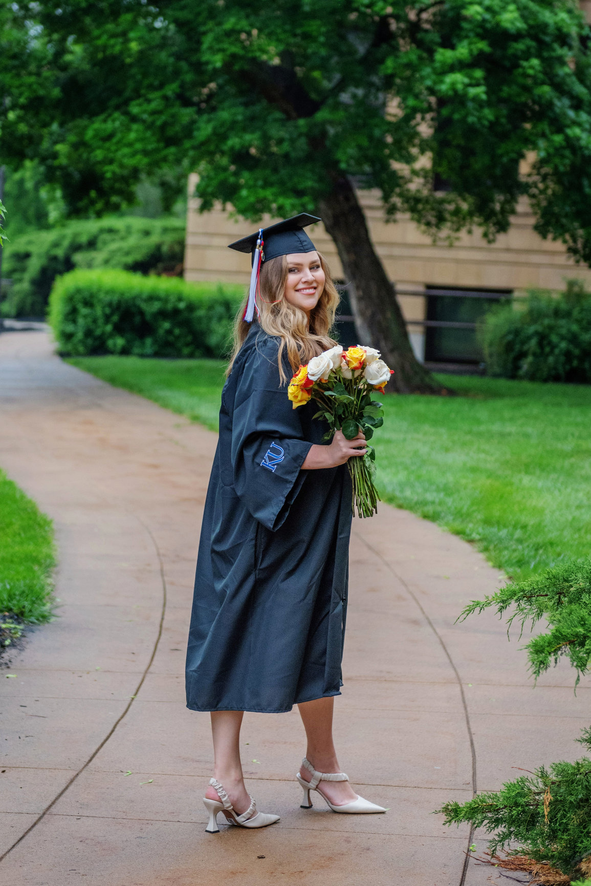 College Grad portraits - Kansas City Photographer - Center Stage Seniors