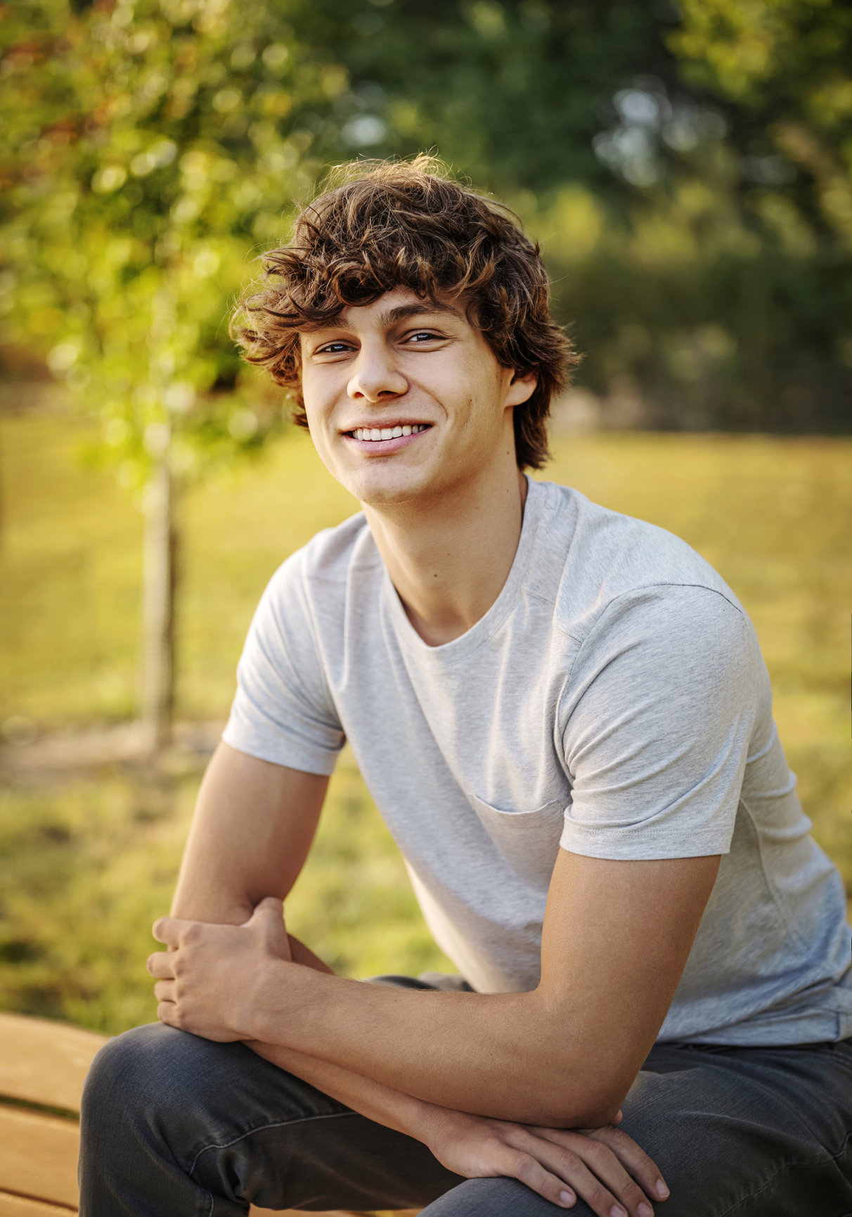 Jackson's Silver senior portraits in the park - Center Stage Seniors