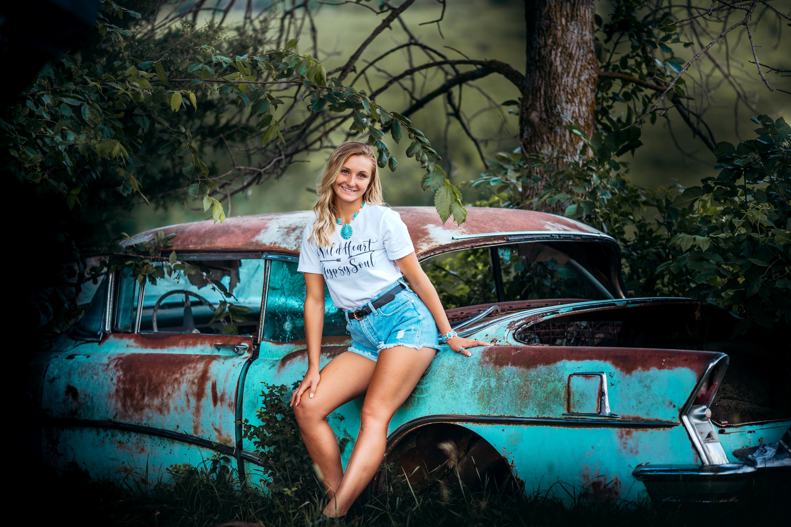 SENIORS - Debbie Larson Photography