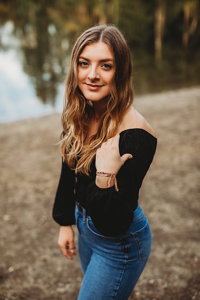 Jessica, Bonney Lake Senior Photographer - Jennifer Tibbetts Photography