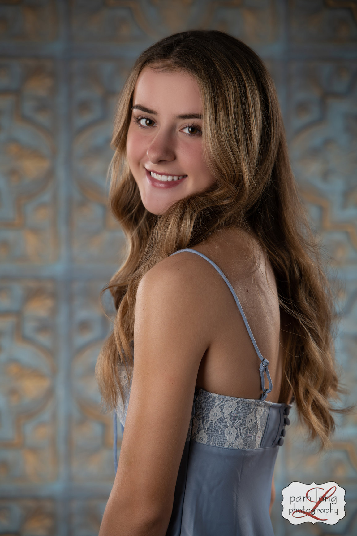 Peyton's senior portraits Class of 2022 - Pam Long Photography