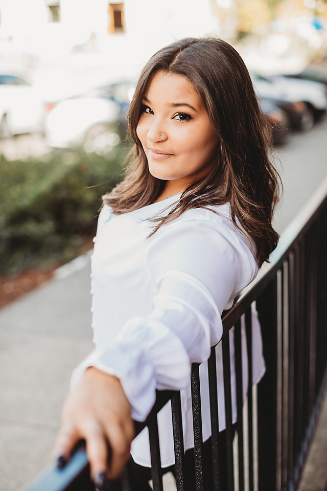Ariana, Graham Senior Photographer - Jennifer Tibbetts Photography