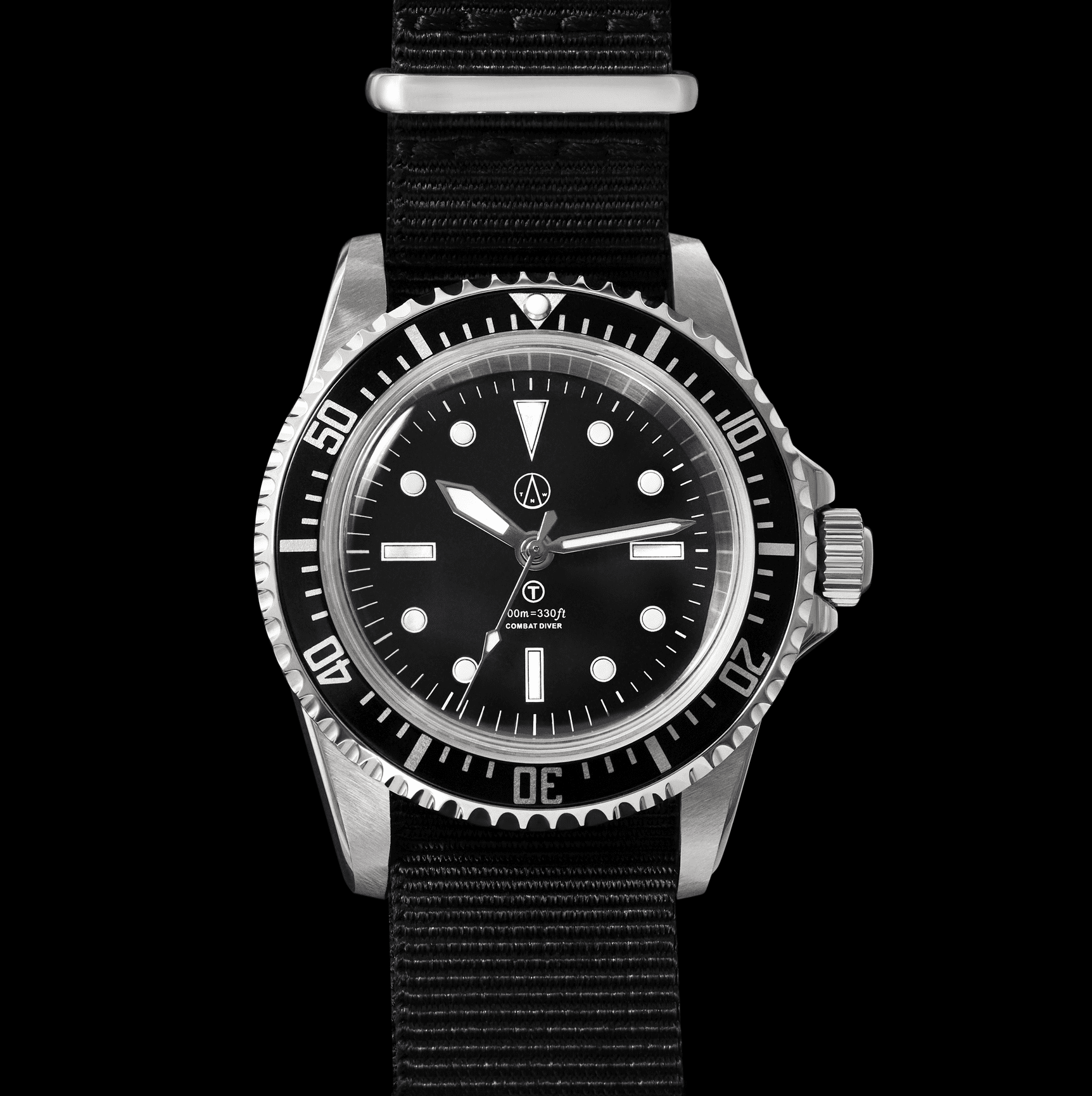 COMBAT DIVER - Shane Russeck