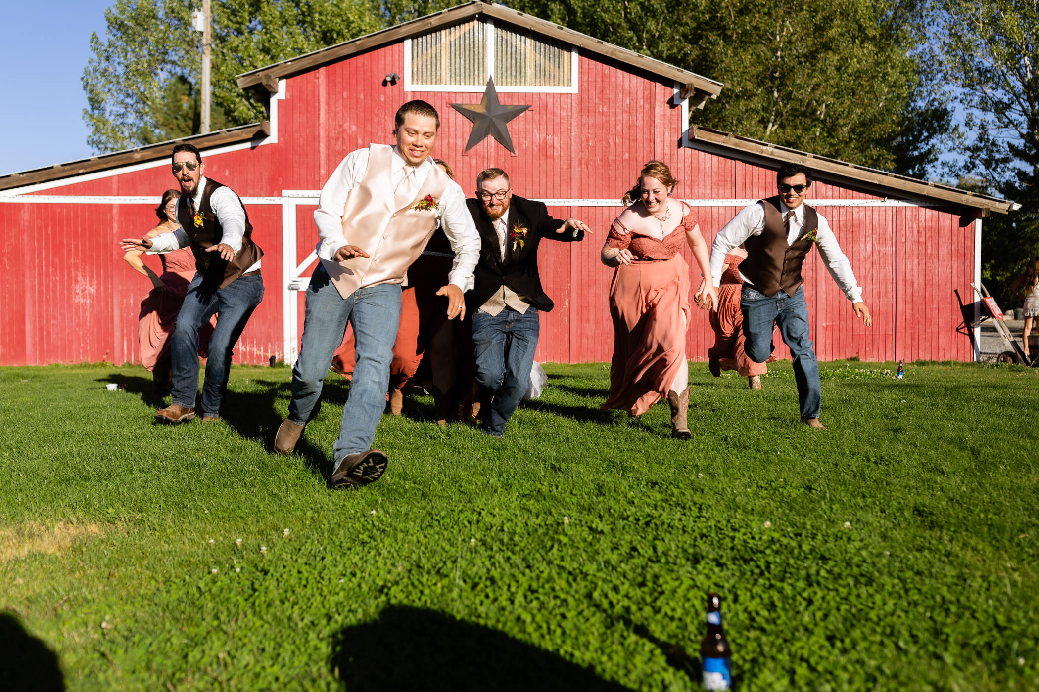 Red Barn Wedding at Sentimental Journey - Kate Brown Photography