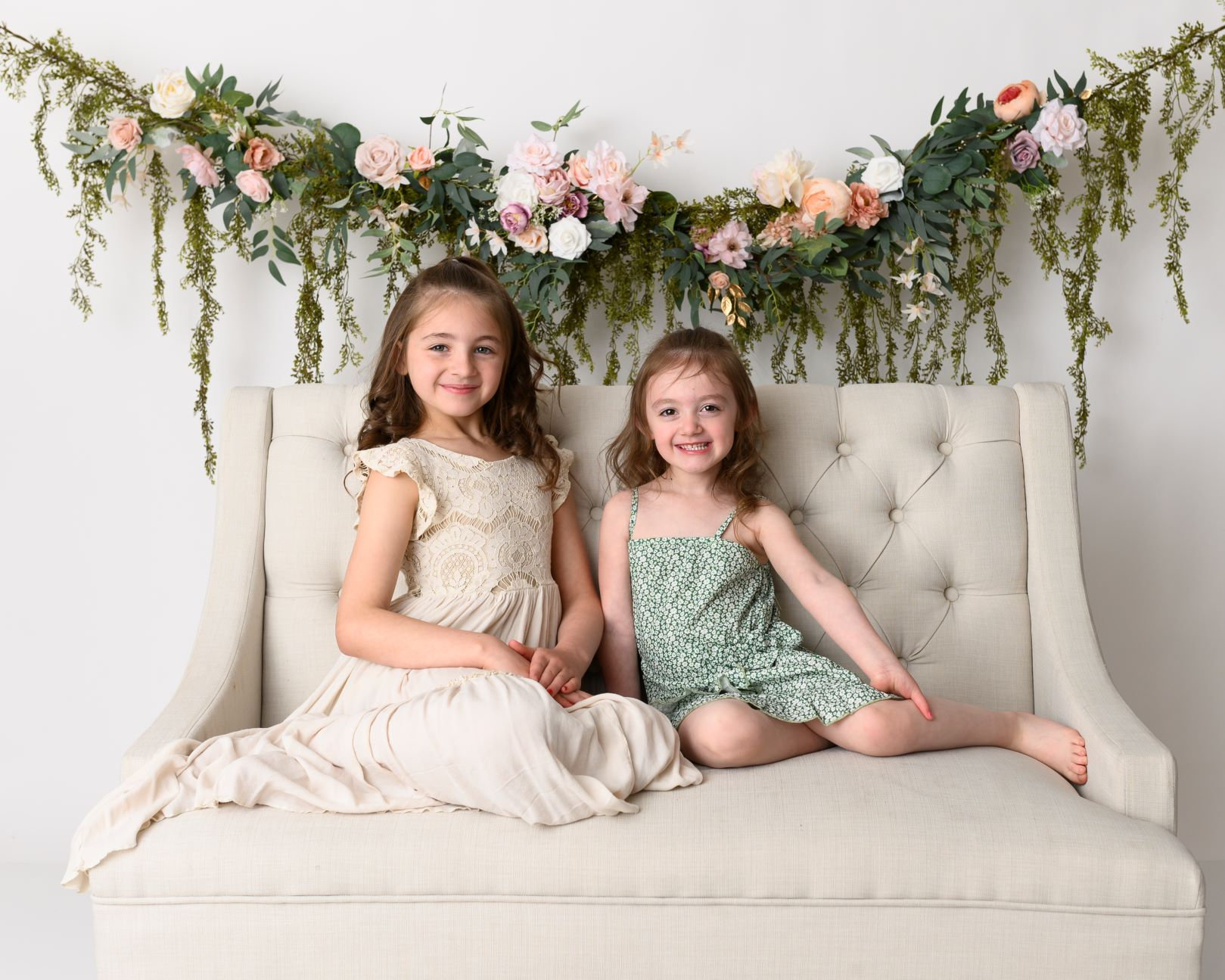Mini Sessions vs. Custom Sessions - Puddles and Pearls Photography