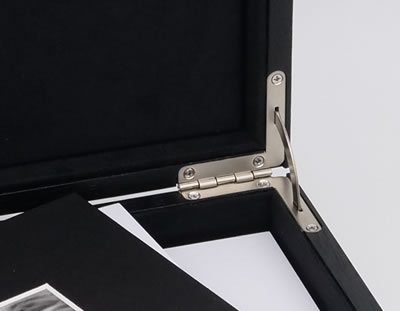 Wood Window Folio Box - Fine Art Portraiture By Antonya Molleur