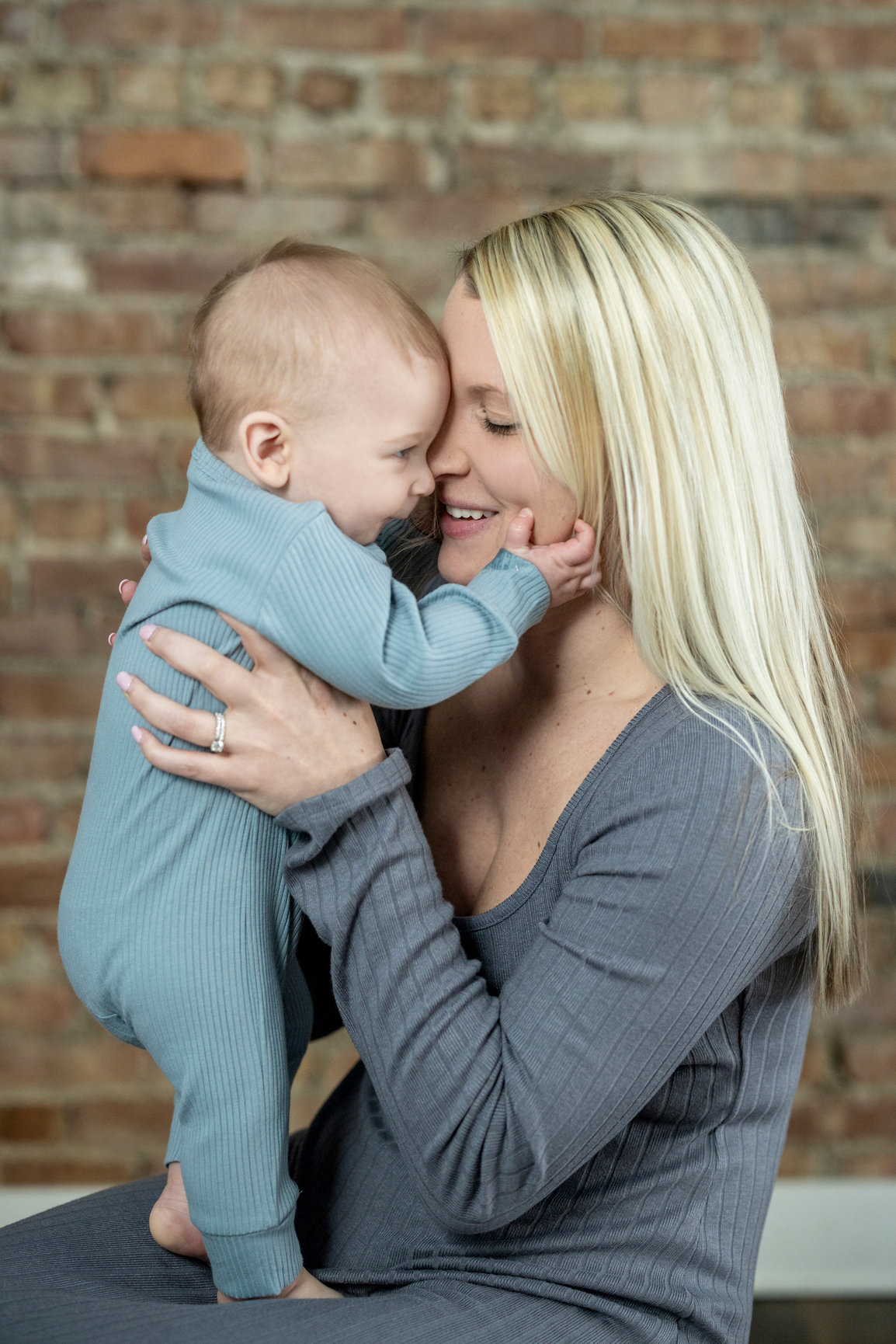Everything You Need to Know About Mother’s Day Mini Sessions - Martina ...