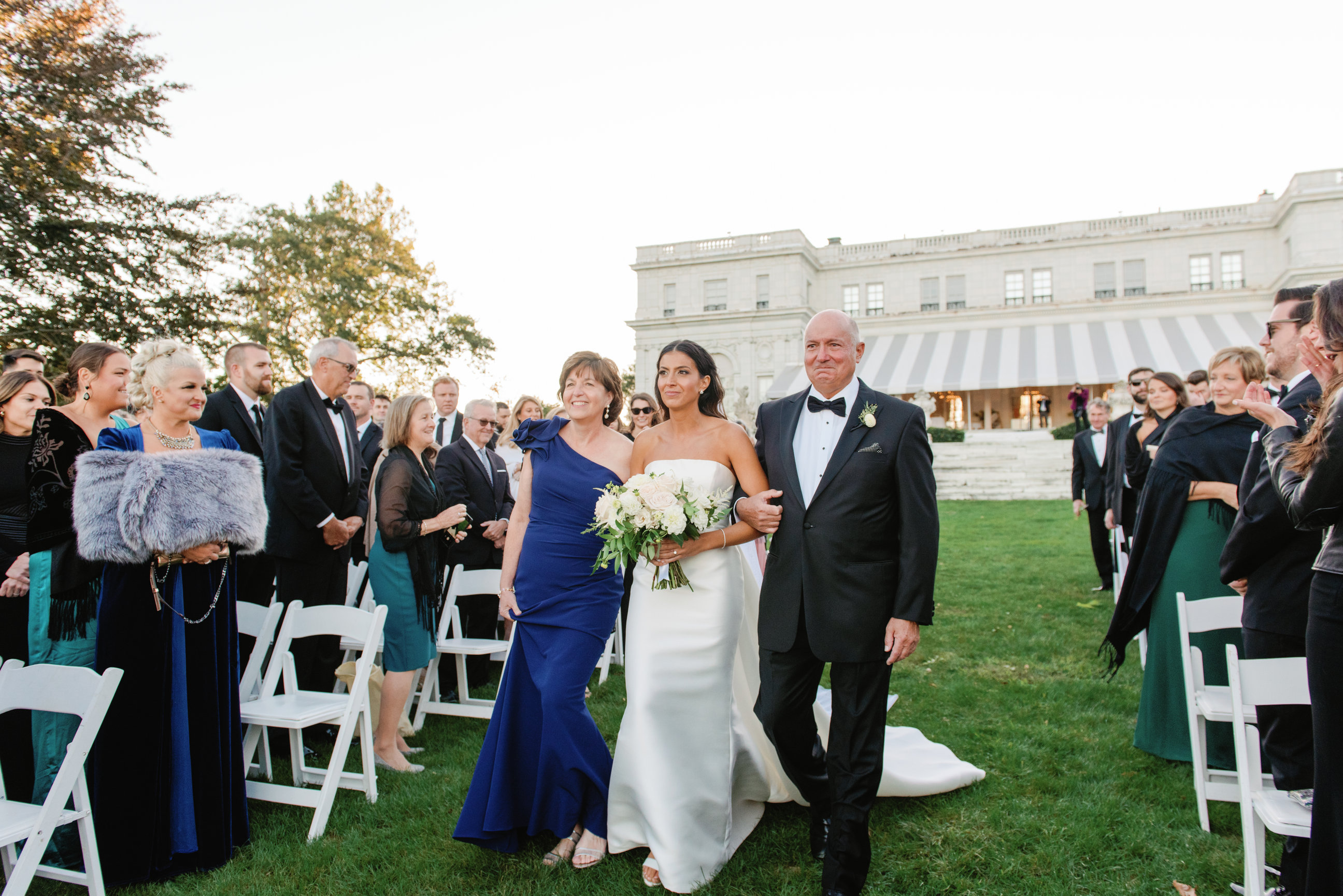 Kelsey + Collin / Rosecliff Mansion - Ludwig Photography