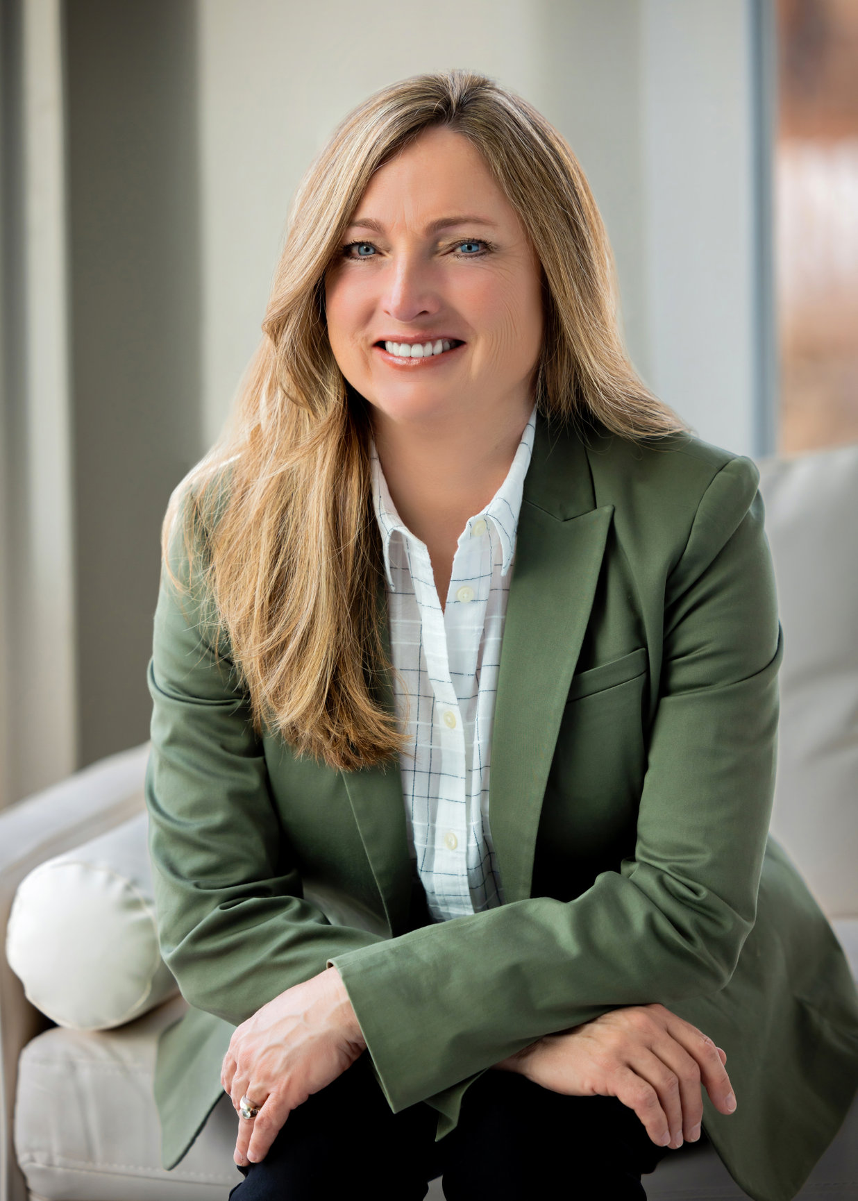 Professional Headshots | Sandy Puc Photography Studio