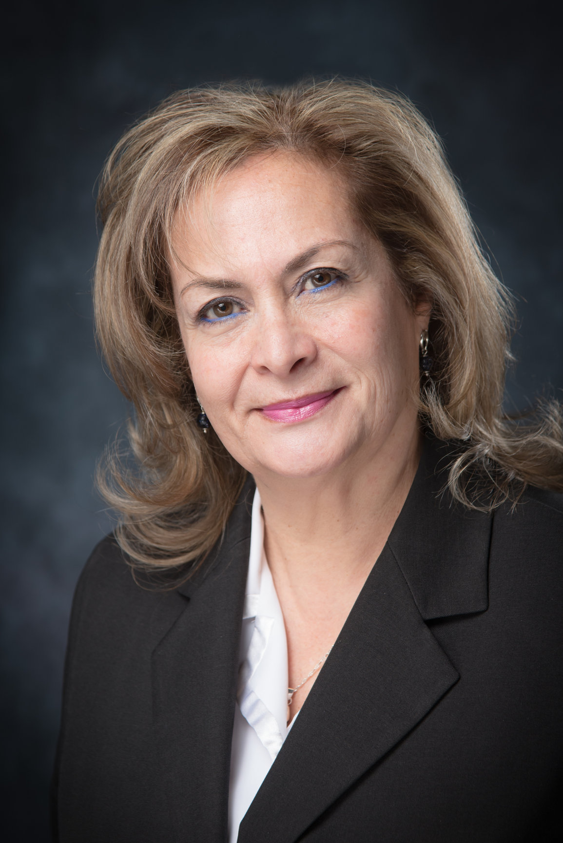 BUSINESS HEADSHOTS/PRODUCT PHOTOGRAPHY - Susan C Kamman