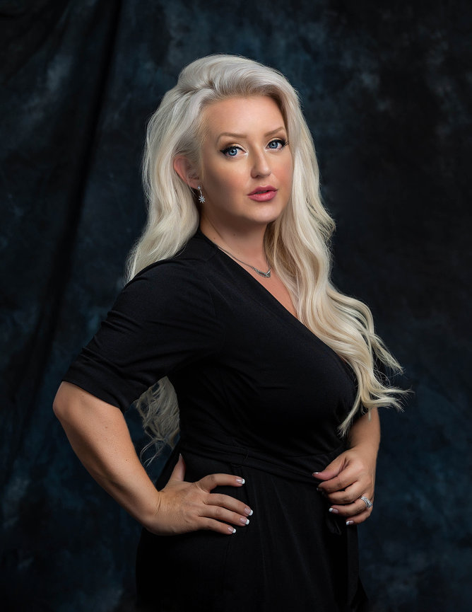 Amber Henry - Geekoto US