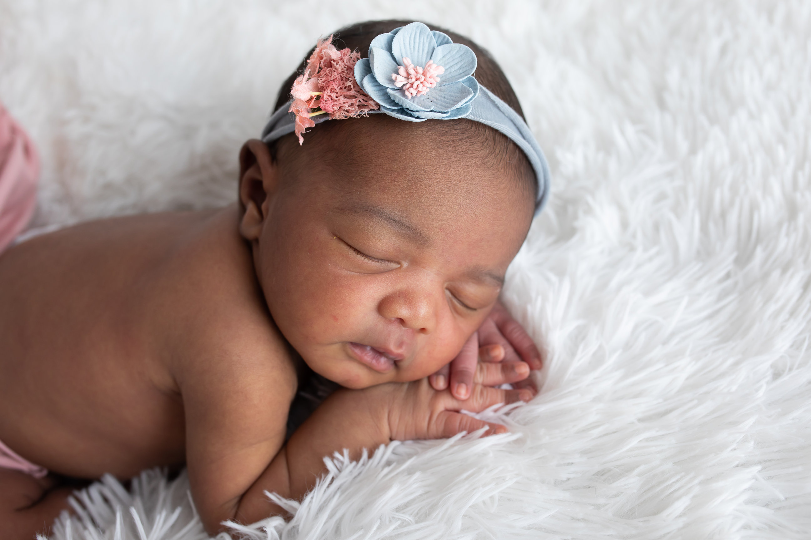 Newborn Mini Retainer - Karlee Mccallister