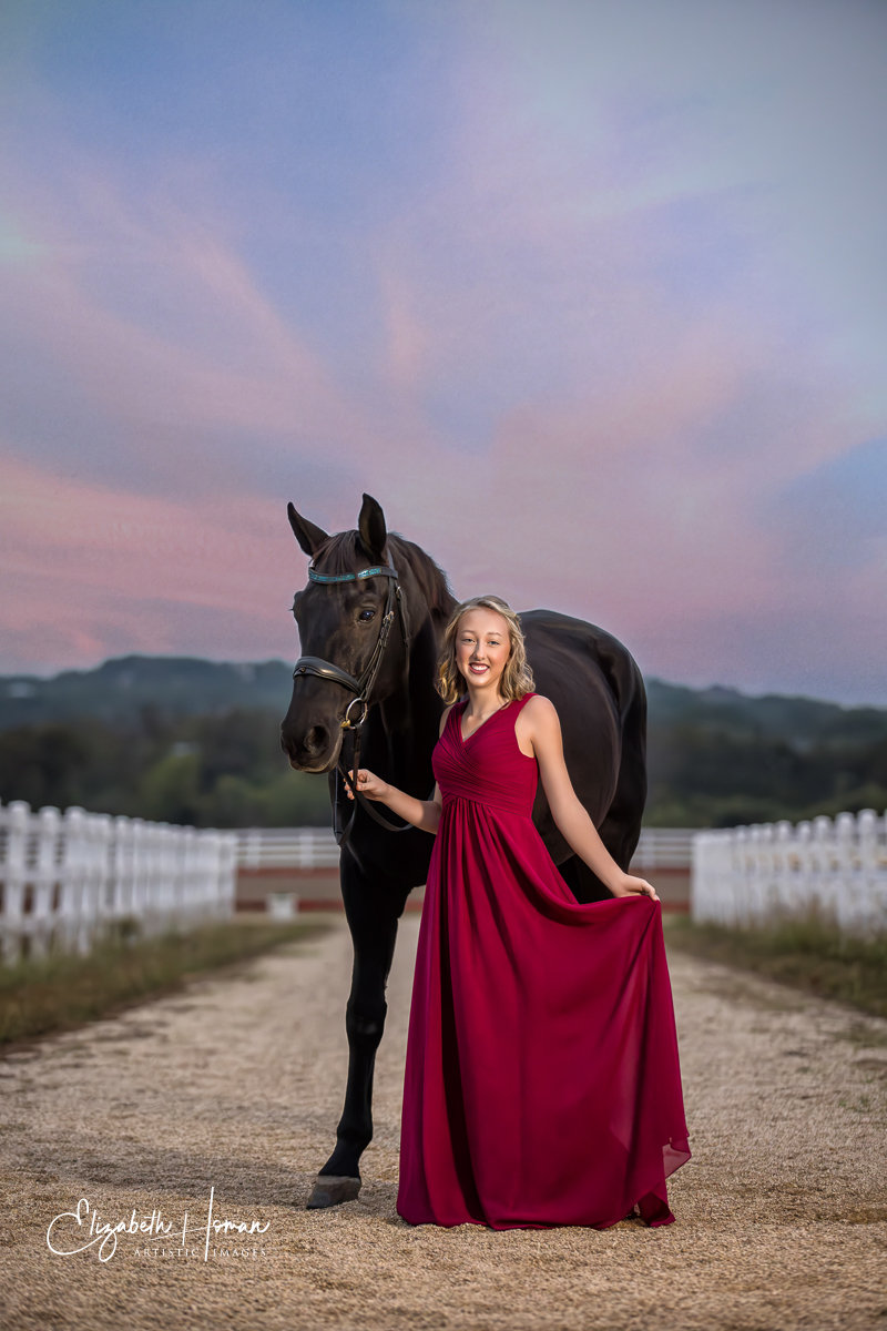 Piper's Hallmark-Inspired Senior Portrait Session