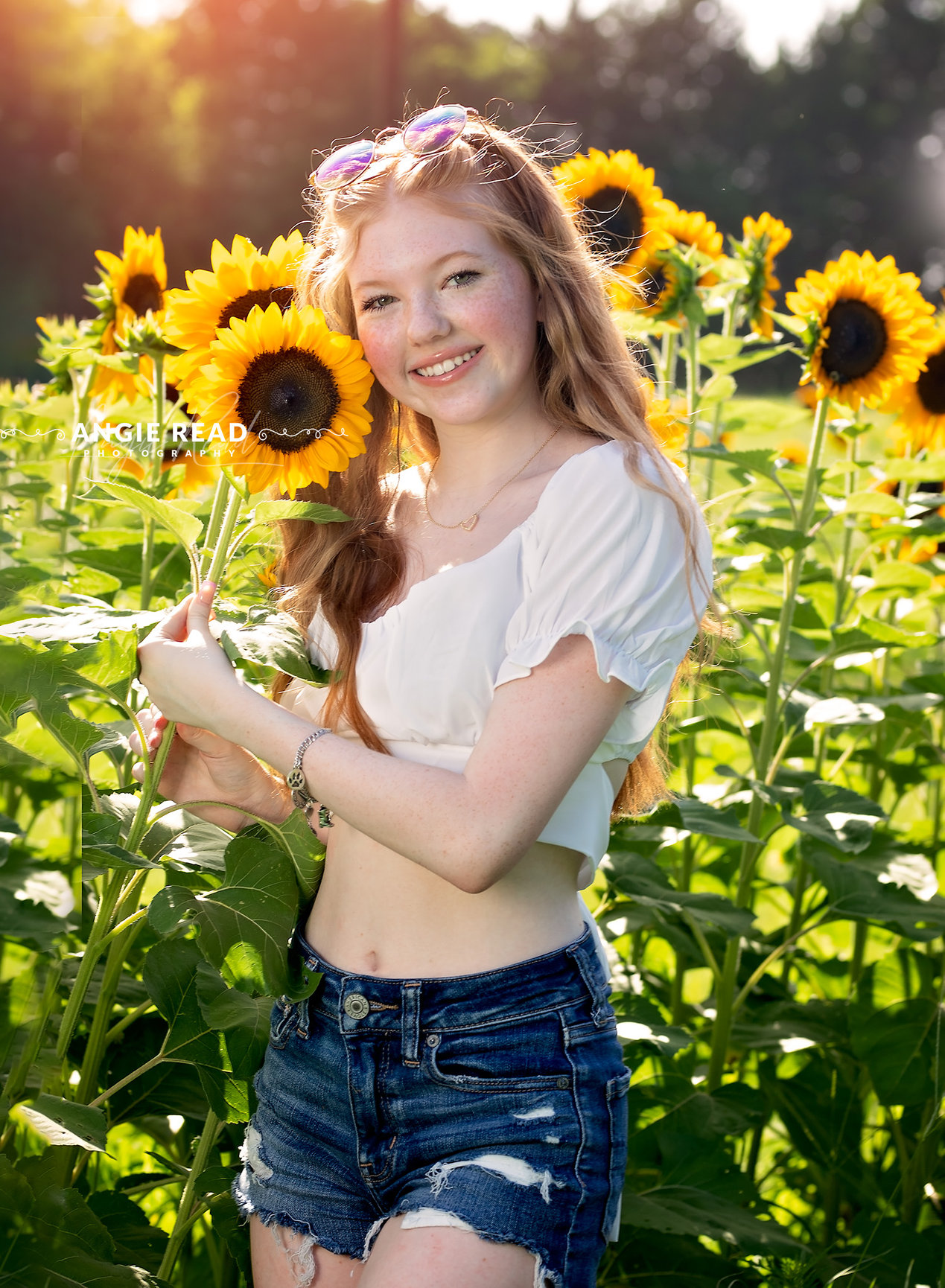 Houston Area High School Senior Mini Session - Flower Farm Mini Session ...