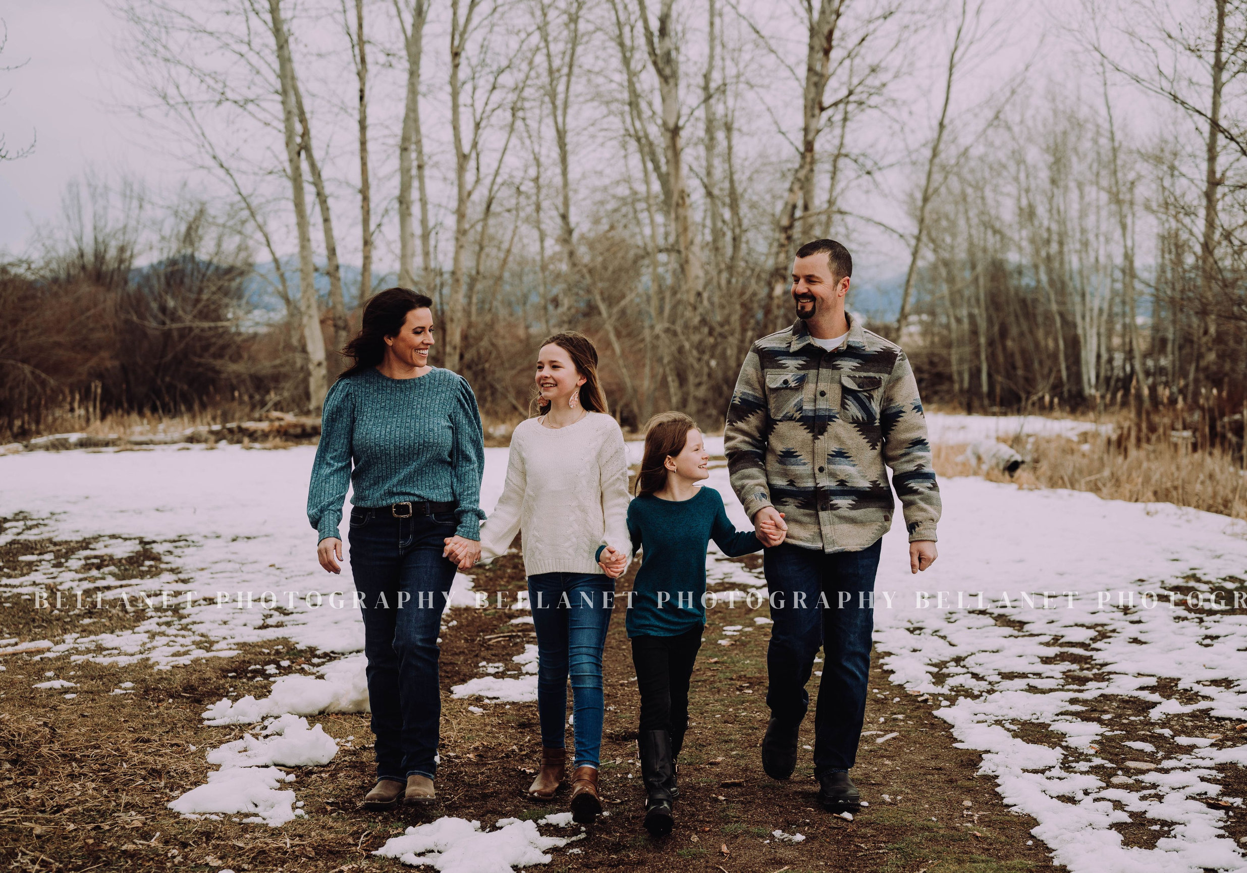 Appel Family, Hamilton Montana Family Photos - Bellanet Photography
