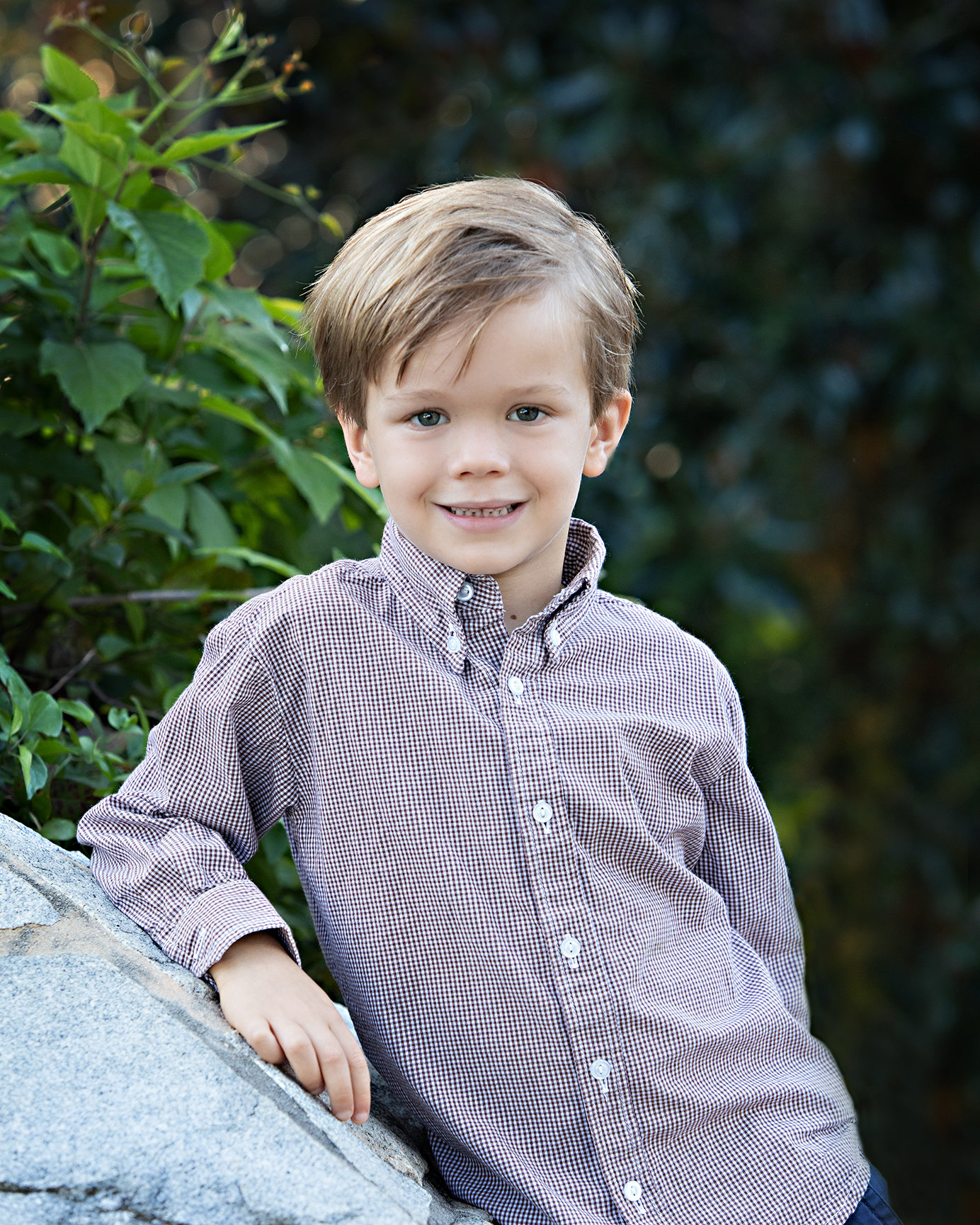 Small Family Portrait Session - Lisa Hill Photography