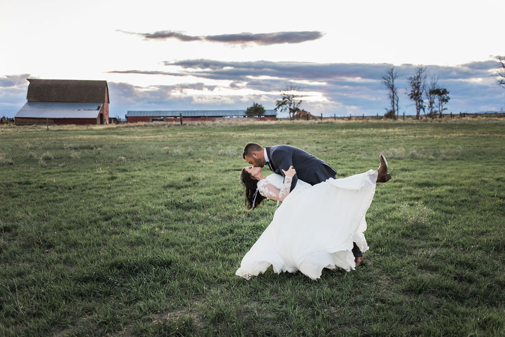 CONTACT - Sweetwater Ranch